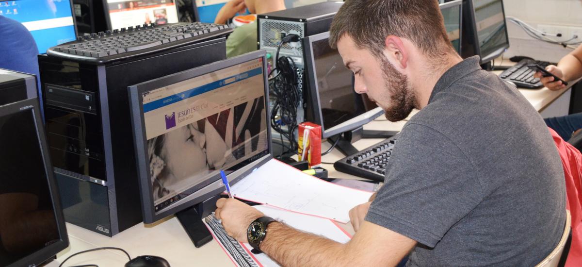 Projecte Aturats a Jesuïtes El Clot | Jesuïtes Formació Professional